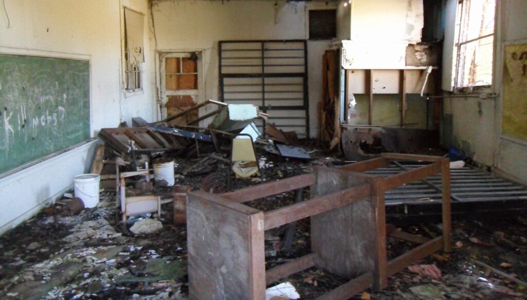 Lynn Lane School | 40+ Photos | Abandoned Oklahoma